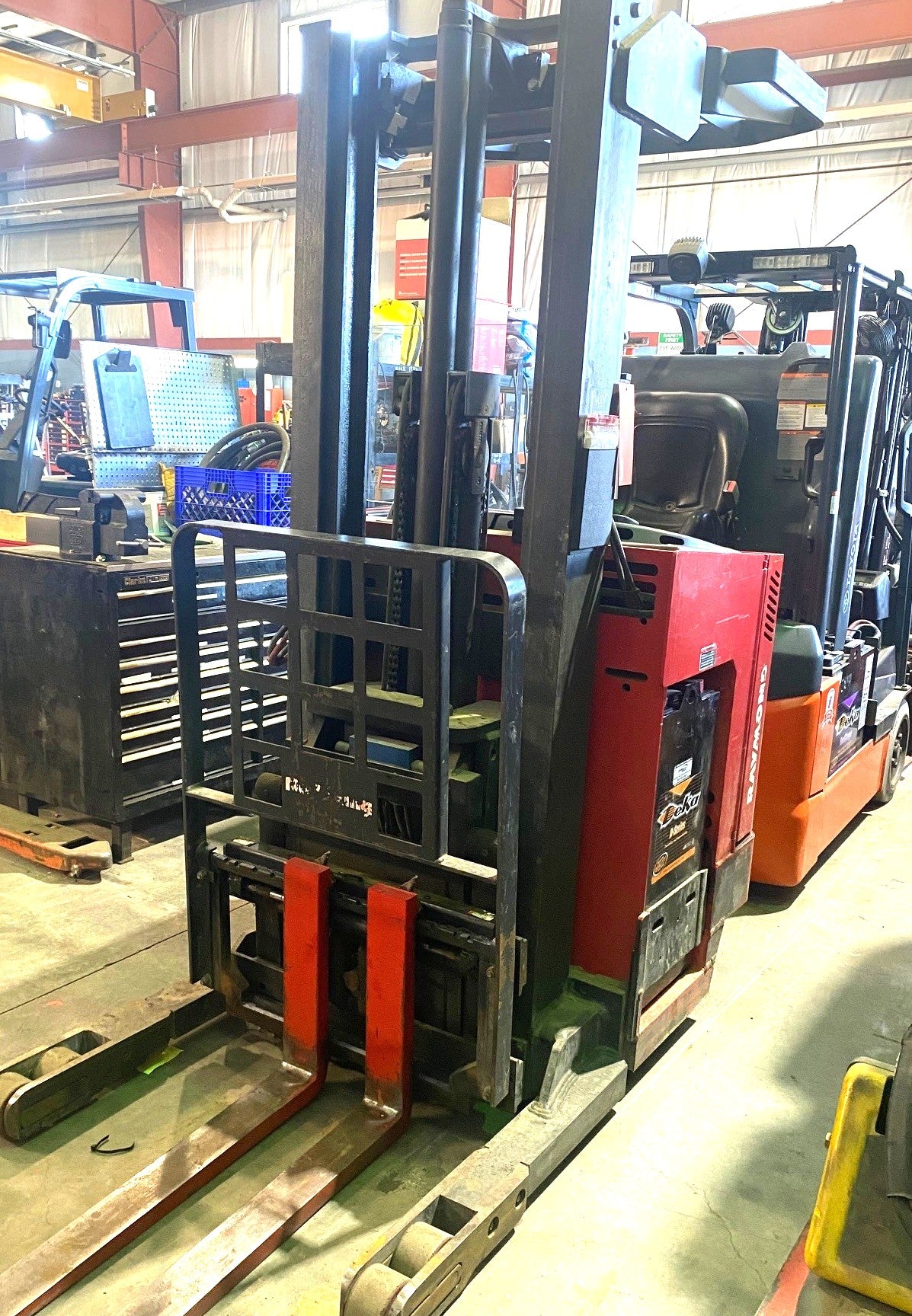 RAYMOND EASI-R30TT – Usedtoyotalift